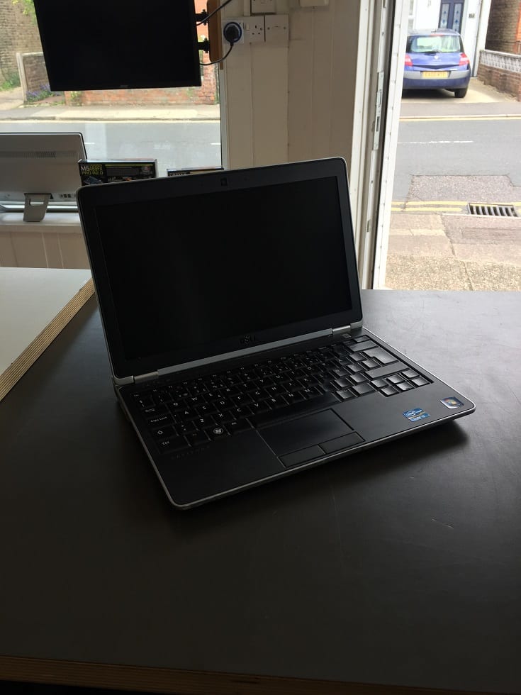 Dell E6220 Side View - colchesterit.com
